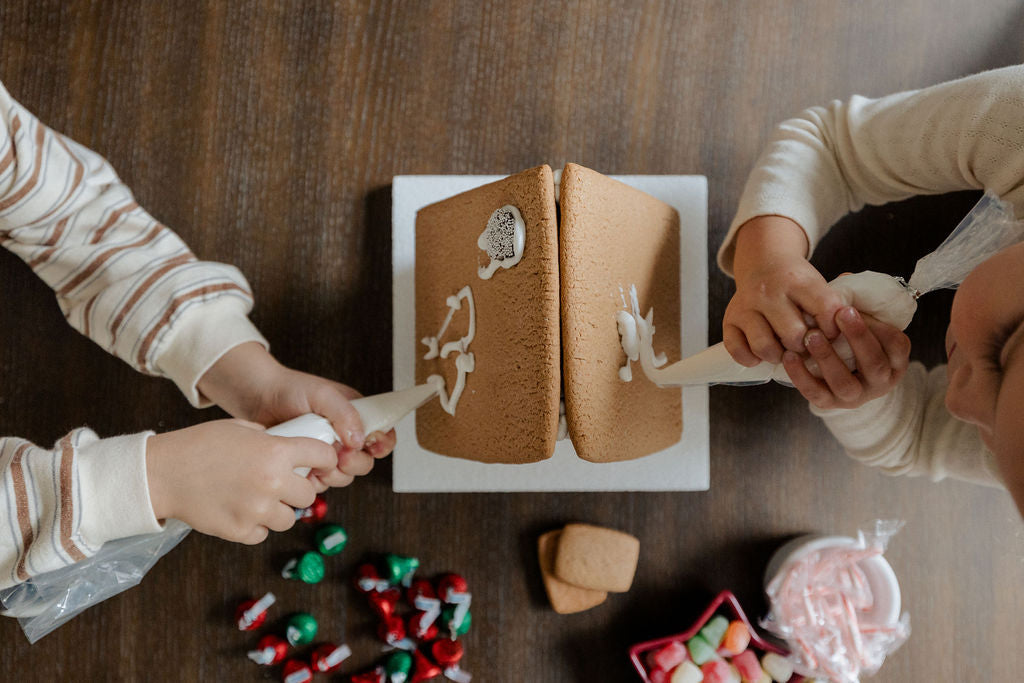 Decorating Kits – The Gingerbread Construction Co.